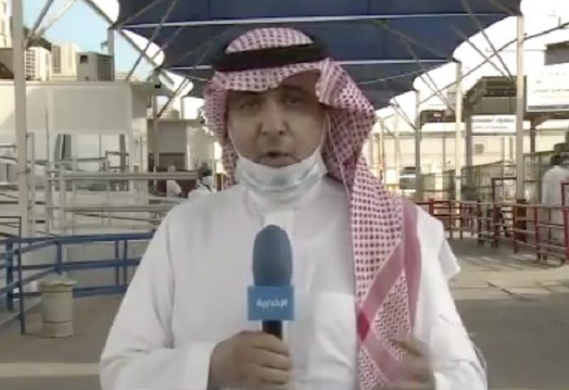بالفيديو مراسل من قناة عربية يغمى عليه أثناء حوار على الهواء مباشرة