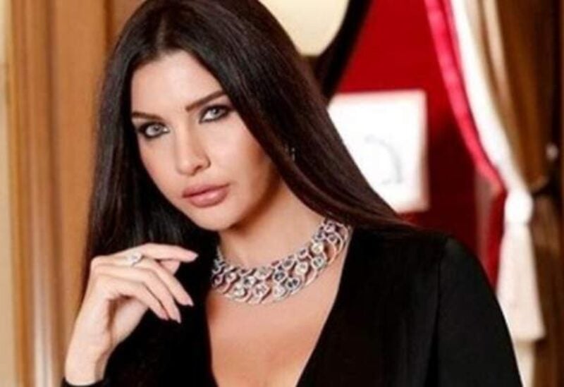 بالصورة لاميتا فرنجية تخطف الأنظار بإطلالة جديدة