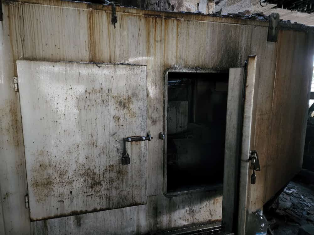 إخماد حريق مولد كهربائي في وطى المصيطبة