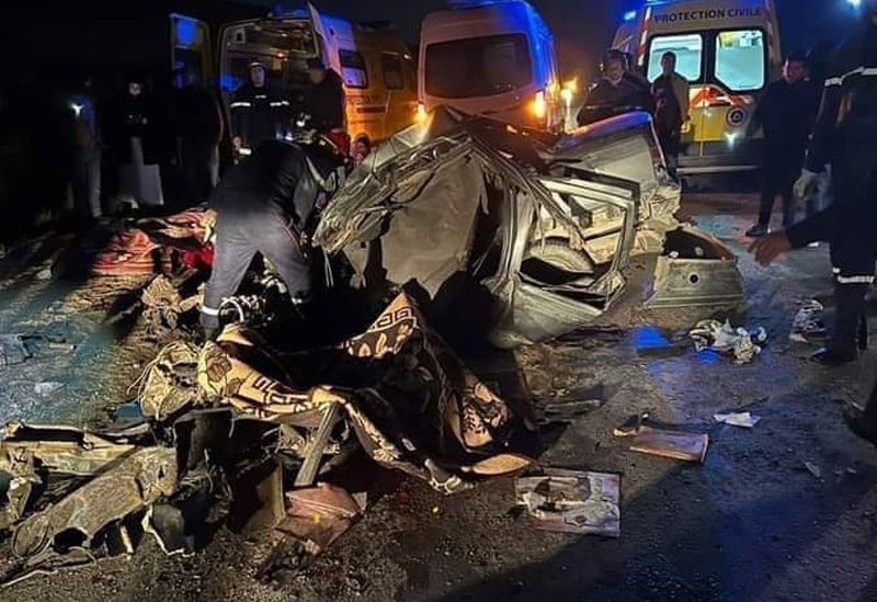 حادث مروري مروع شرقي الجزائر يودي بحياة 8 أشخاص من عائلة واحدة